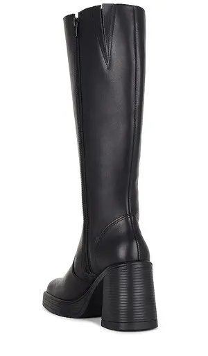 Steve Madden Fanatik Boot
