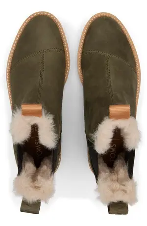 Toms Dakota Faux Fur Lined Chelsea Boot