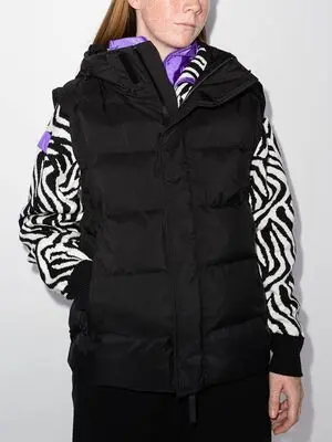 Templa Lang Hooded Puffer Gilet