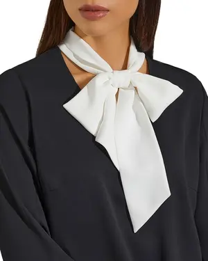 Misook Contrast Tie V-neck Crepe De Chine Blouse
