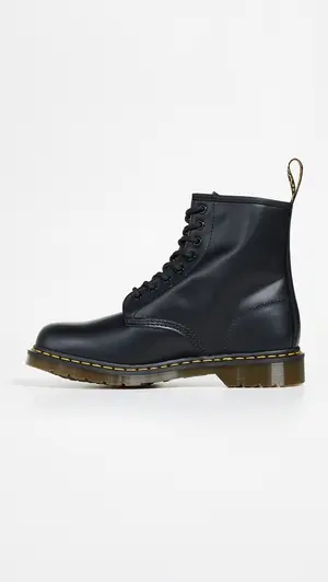 Dr. Martens 1460 8-eye Boots - Black