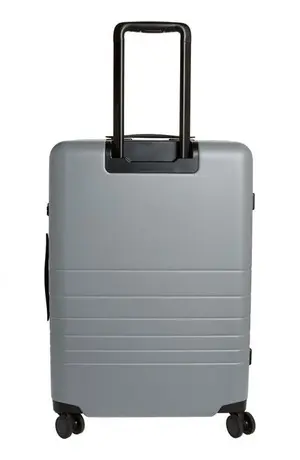 MONOS 27-inch Medium Check-in Spinner Trolley