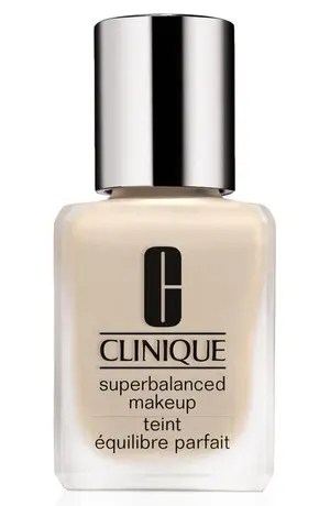 CLINIQUE Superbalanced Makeup Foundation - 02 Breeze
