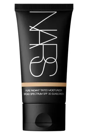 NARS Pure Radiant Tinted Moisturizer Broad Spectrum Spf 30 - Mykonos