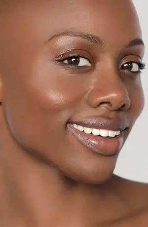 VAPOUR Soft Focus Foundation - 150s