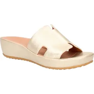 L'AMOUR DES PIEDS Catiana Platform Sandal - Gold