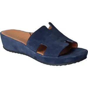 L'AMOUR DES PIEDS Catiana Platform Sandal - Navy