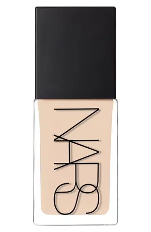 NARS Light Reflecting Foundation Valnecia