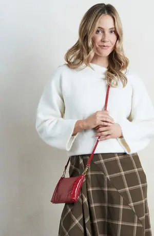 Hobo Darcy Convertible Leather Crossbody Bag - True Red