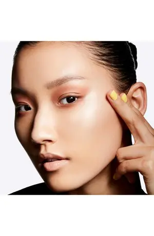 MAC COSMETICS Mineralize Skinfinish Powder Highlighter - Lightscapade.