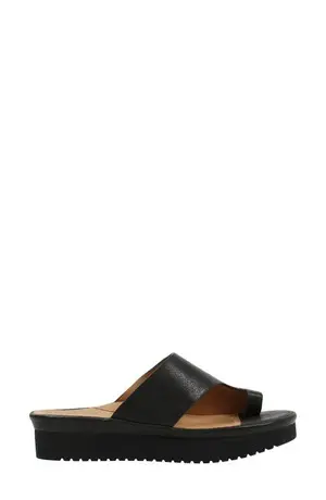 L'AMOUR DES PIEDS Ahlina Platform Sandal
