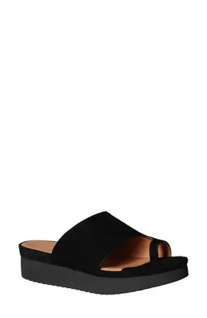 L'Amour des Pieds Wedge Sandals