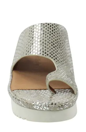 L'AMOUR DES PIEDS Ahlina Platform Sandal
