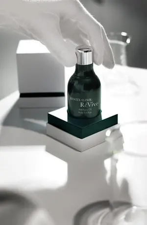 RÉVIVE® Rescue Elixir Anti-aging Oil
