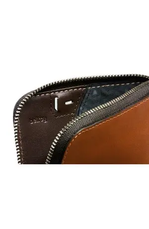 Bellroy Leather Card Pocket - Caramel