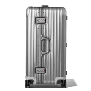 RIMOWA ORIGINALトランク S (シルバー) Rimowa Original Trunk S Suitcase - Silver | Editorialist