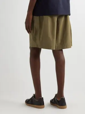 Moncler 1952 Straight-leg Pleated Cotton-poplin Shorts