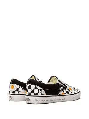VANS Classic Slip-on Sneakers - White