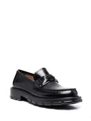 FERRAGAMO Embossed Logo Leather Loafers - Black