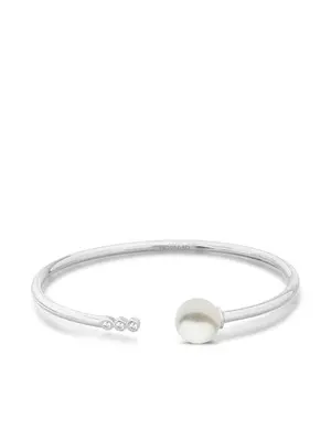 AUTORE MODA Sterling Cuff With Pearl And Diamond - Silver