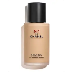 Chanel N°1 De Revitalizing Foundation Illuminates - Hydrates - Protects 30ml B50