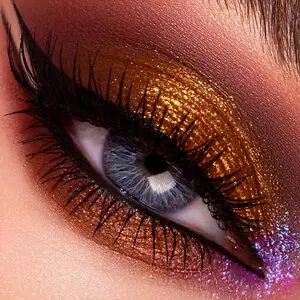 PAT MCGRATH LABS Mothership Ix Huetopian Dream Eyeshadow Palette 12.9g