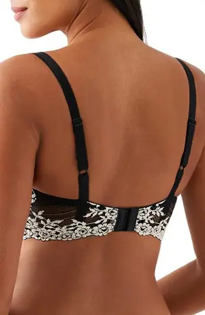 Wacoal Embrace Lace Underwire Bra - Black