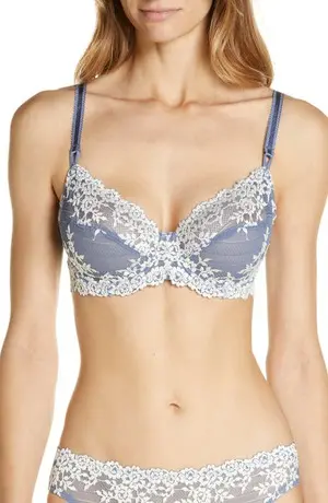 Wacoal Embrace Lace® Underwire Bra Wild Wind/ Egret