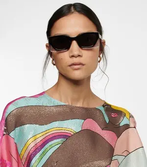 Fendi Feel Rectangular Sunglasses