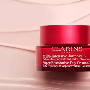 Clarins Super Restorative Day Cream - One-color