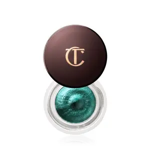 Charlotte Tilbury Eyes To Mesmerise Cleopatra