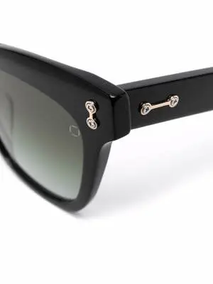 AKONI Vela Cat-eye Sunglasses