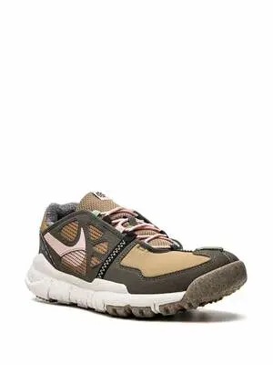 Nike Free Terra Vista Sneakers - Brown