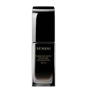 SENSAI Flawless Satin Moisture Foundation Spf 25 - Nude