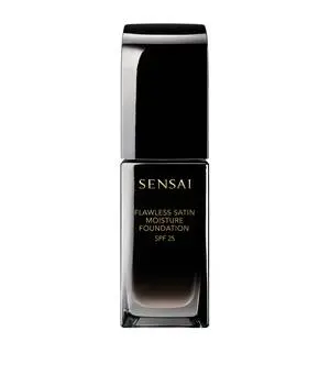 SENSAI Flawless Satin Moisture Foundation - Nude