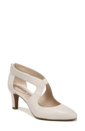 Lifestride Almond Toe Pumps