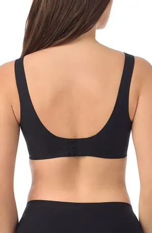 Le Mystère Smooth Shape Wireless Bra - Black