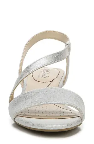LIFESTRIDE Yasmine Wedge Sandal - Silver