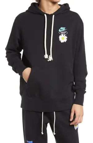 Nike Sportswear Graphic Hoodie