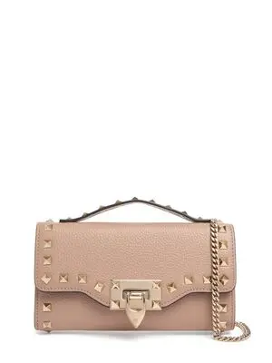 Valentino Garavani VALENTINO GARAVANI Rockstud Grained Leather Shoulder Bag - Poudre