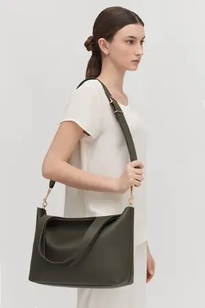Cuyana Adjustable Wide Luggage Strap Green