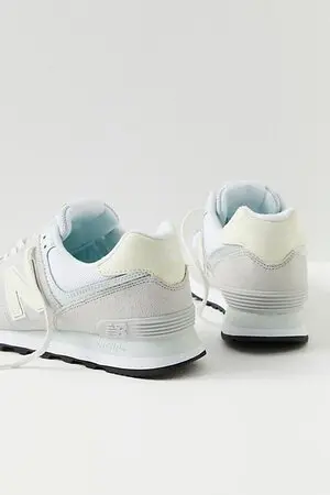 NEW BALANCE 574 Leather Sneakers - Grey