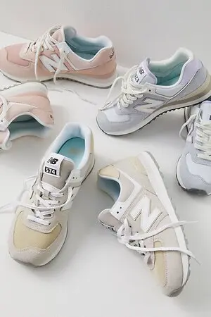 NEW BALANCE New Balance 574 Lace-Up Sneakers White / Grey