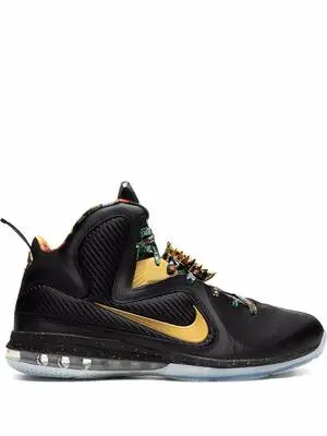 Nike Lebron Watch The Throne Sneakers
