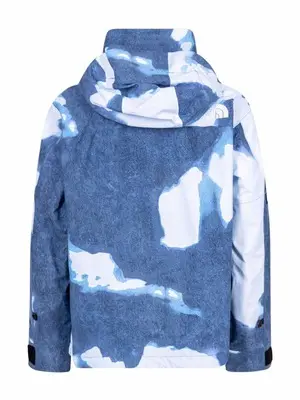 Supreme X The North Face Bleached Denim Print Mountain Jacket - Blue