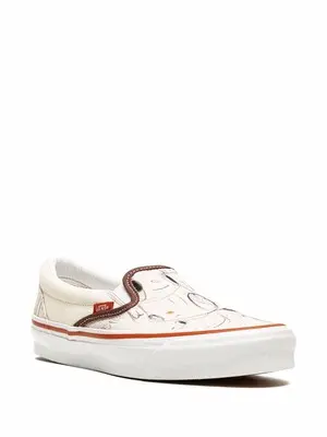 VANS X Javier Calleja Og Classic Slip-on Sneakers - White