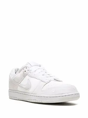 Nike X Dover Street Market Dunk Low Triple Velvet Sneakers - White