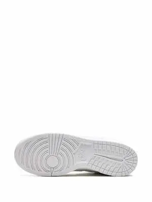Nike X Dover Street Market Dunk Low Triple Velvet Sneakers - White