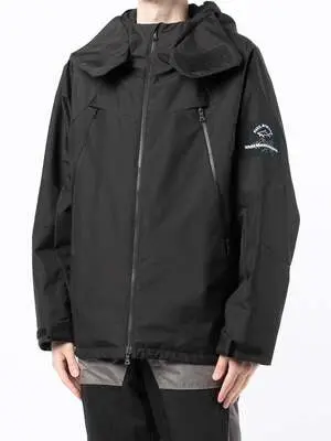WHITE MOUNTAINEERING Logo-patch Hooded Jacket