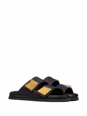 Valentino Garavani Rockstud Flat Sandals